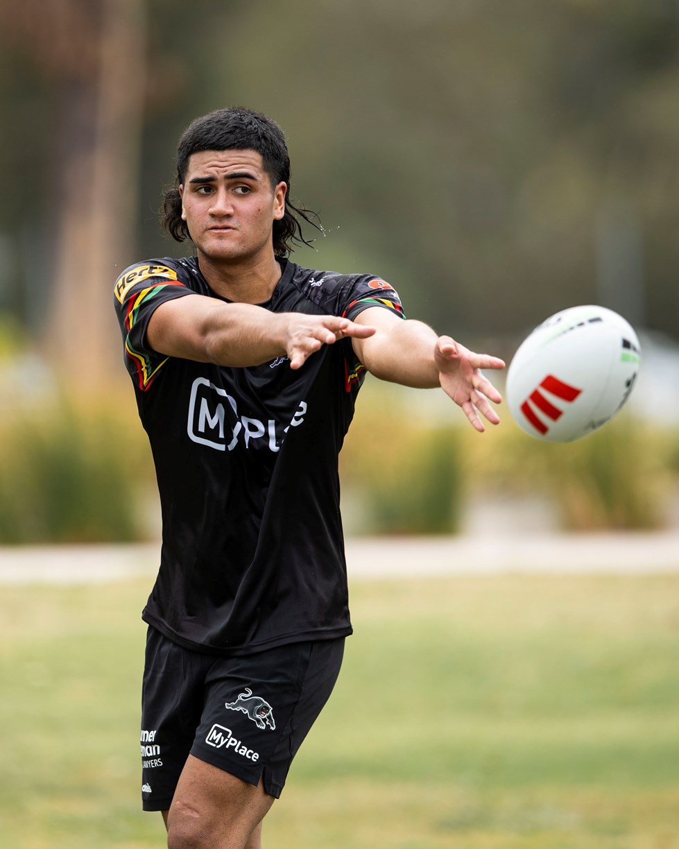 Gallery: First day on the field | Official website of the Penrith Panthers