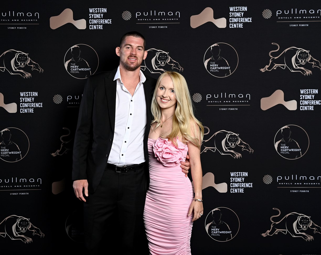 Gallery: Merv Cartwright Medal | Official website of the Penrith Panthers